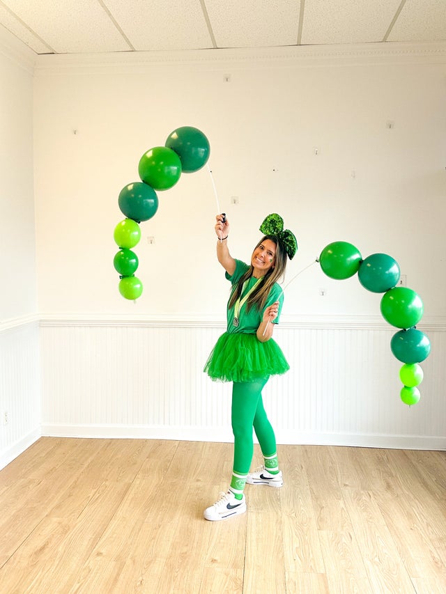 Shamrock Balloon Wand